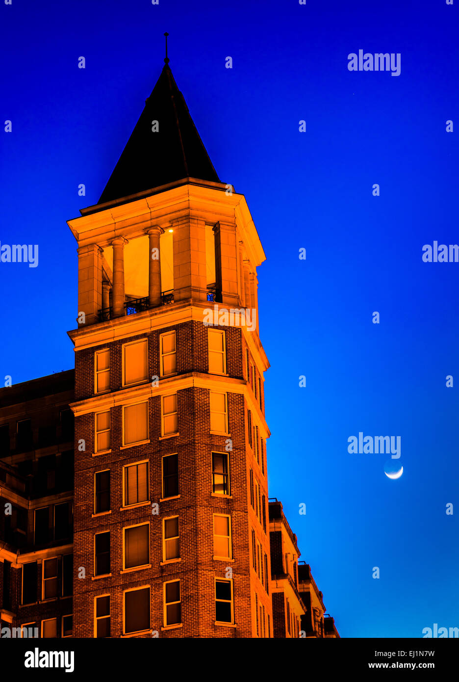 Building and moon hi-res stock photography and images - Alamy