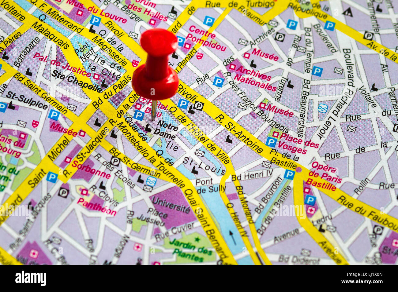 Central paris map hi-res stock photography and images - Alamy