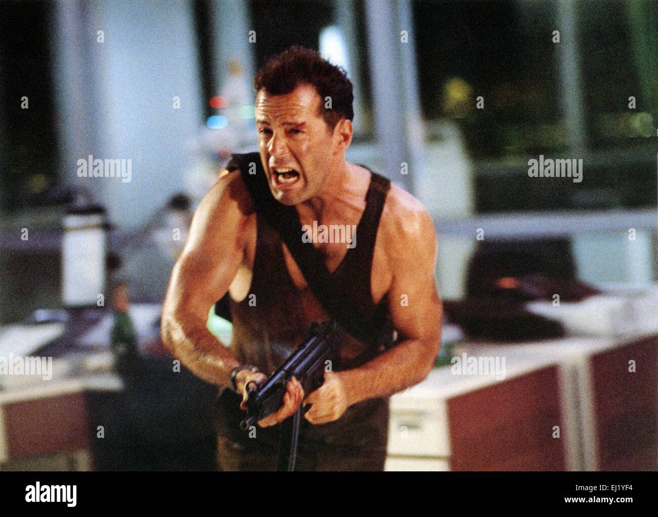 Die hard 1988 hi-res stock photography and images - Alamy