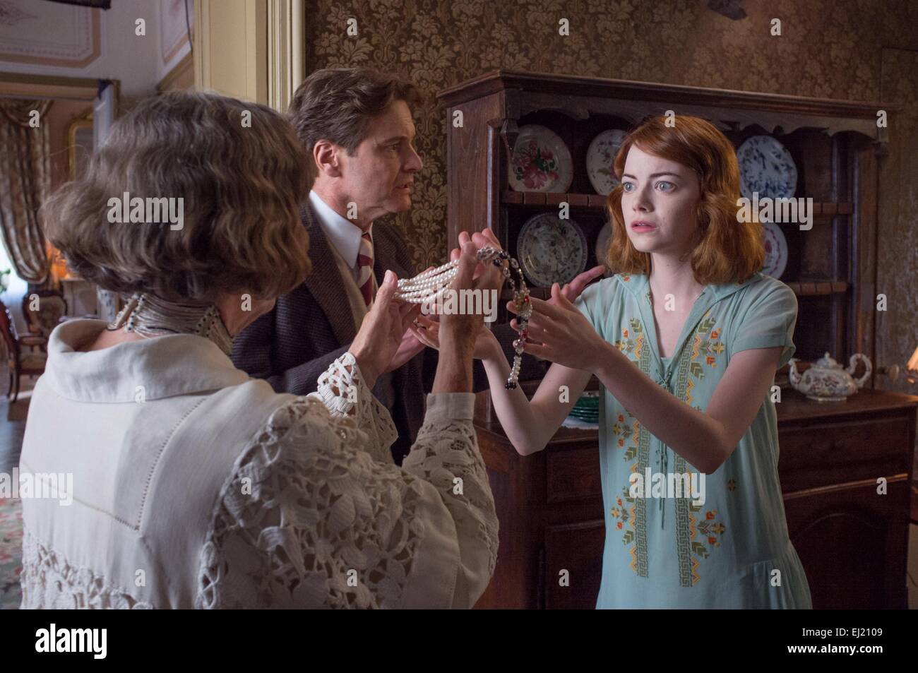 Woman surprised 1920s hi-res stock photography and images - Alamy