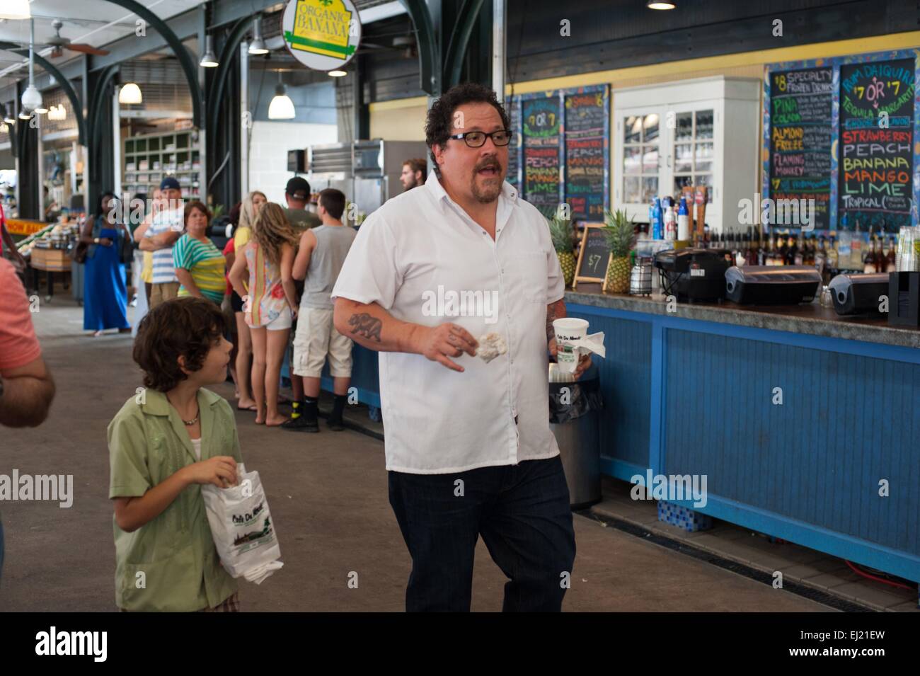#Chef Year : 2014 USA Director : Jon Favreau Jon Favreau, Emjay Anthony ...