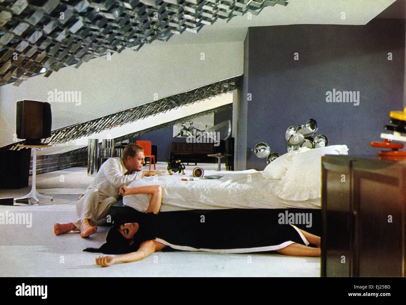 La Decima vittima The Tenth Victim Year : 1965 Italy Director : Elio ...