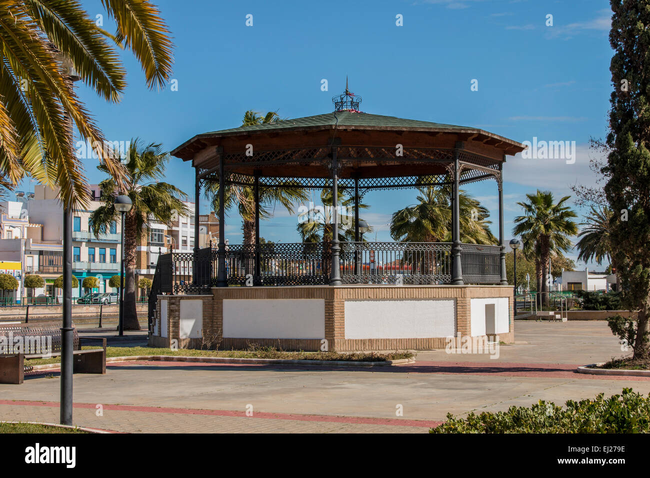 View of a vintage gazebo bandstand on a urban park in Ayamonte, Spain ...