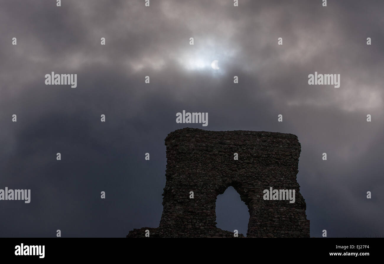 Dunnydeer Hill Fort, Inch, Scotland, UK. 20th Mar, 2015. The partial ...