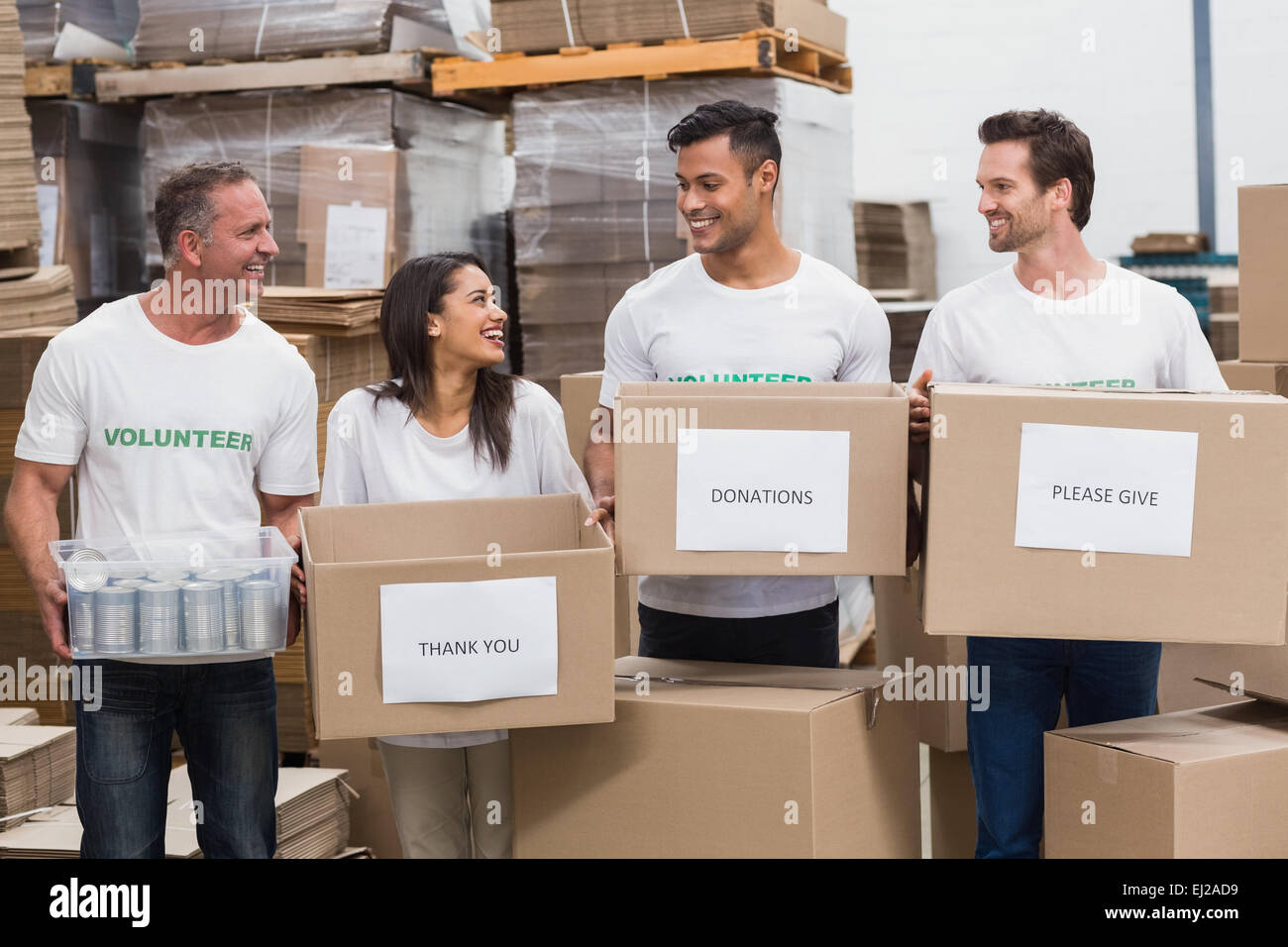 Team volunteers hi-res stock photography and images - Alamy