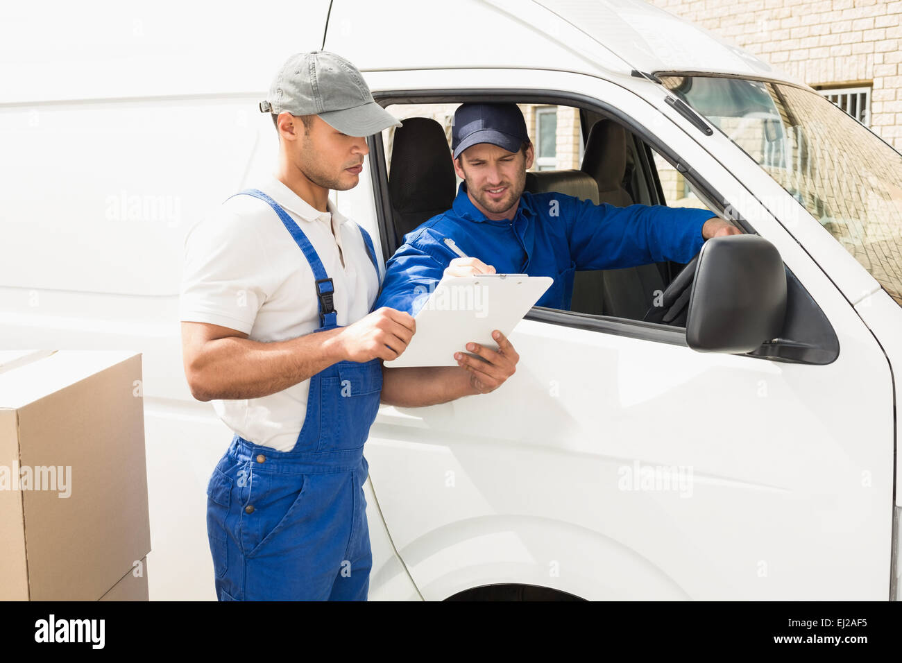 Delivery driver hi-res stock photography and images - Alamy