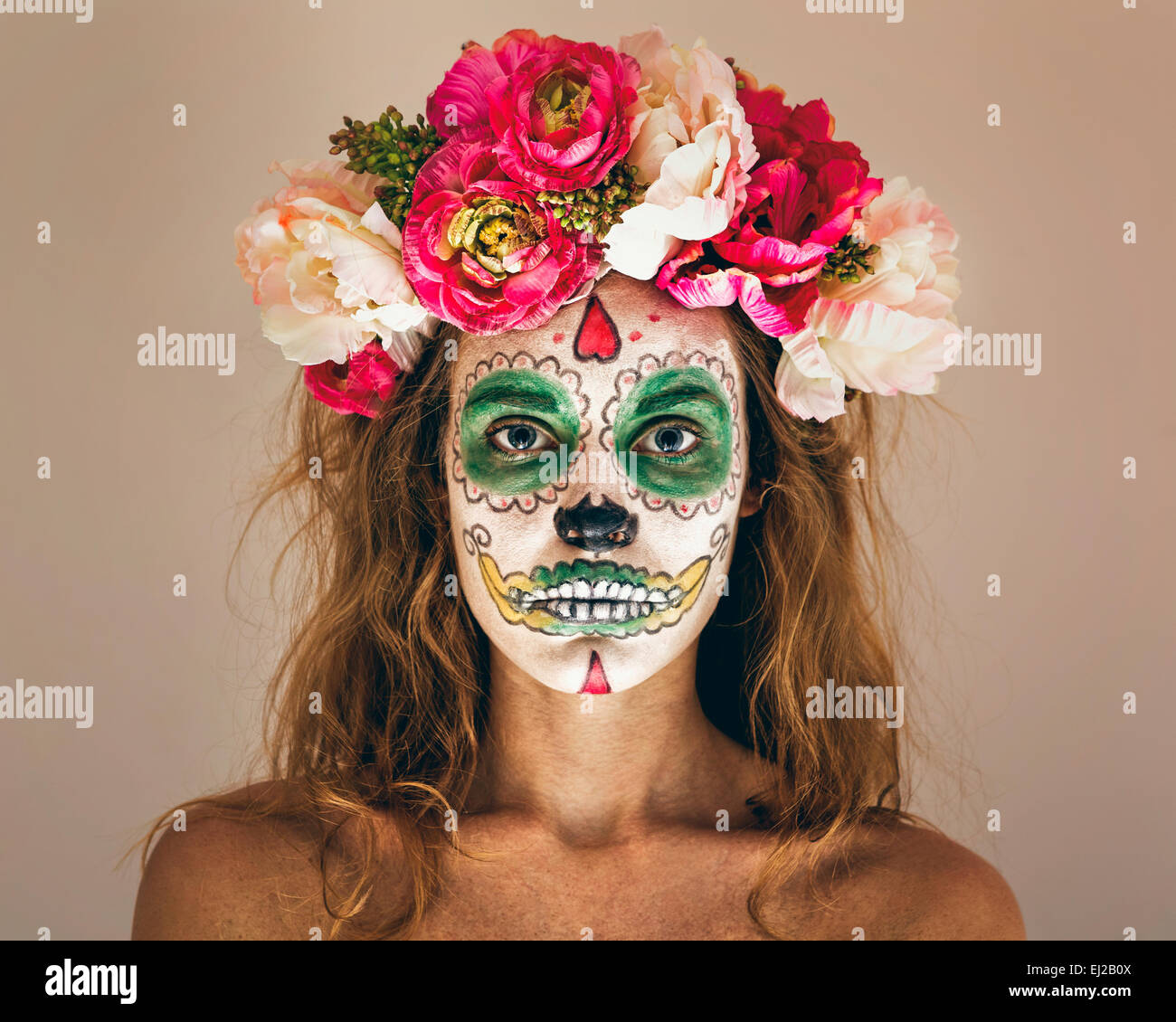 Portrait of woman with wreath and scary halloween makeup Stock Photo ...