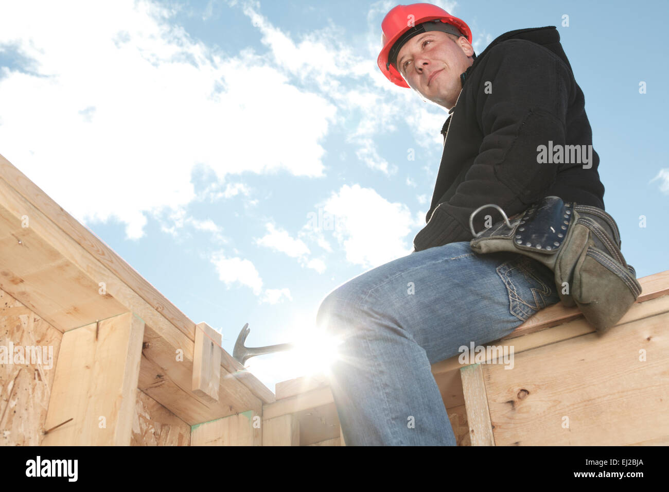 A construction men working outside Stock Photo - Alamy