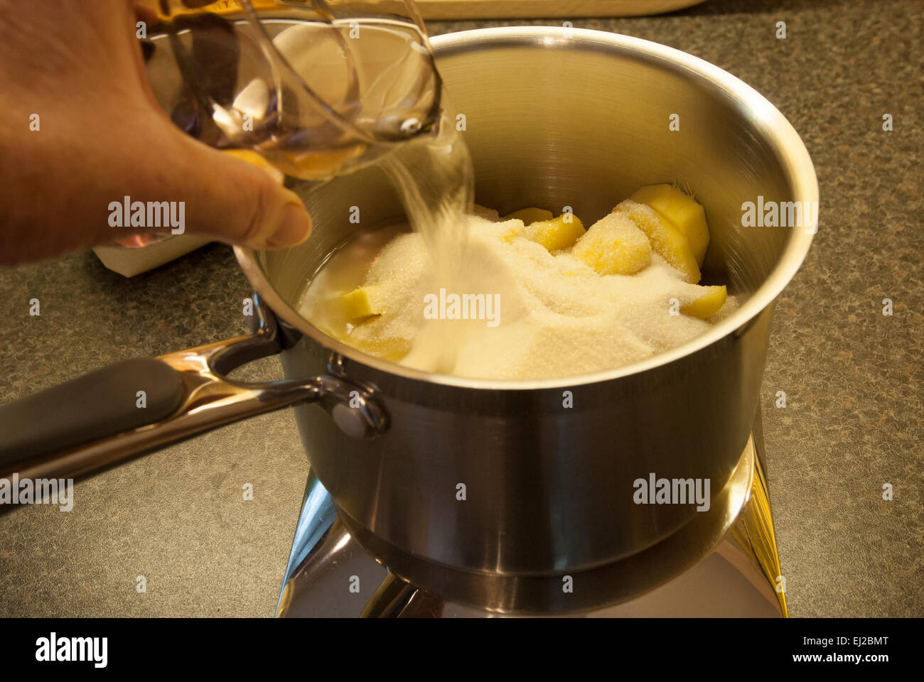 Stem ginger in syrup Stock Photo - Alamy