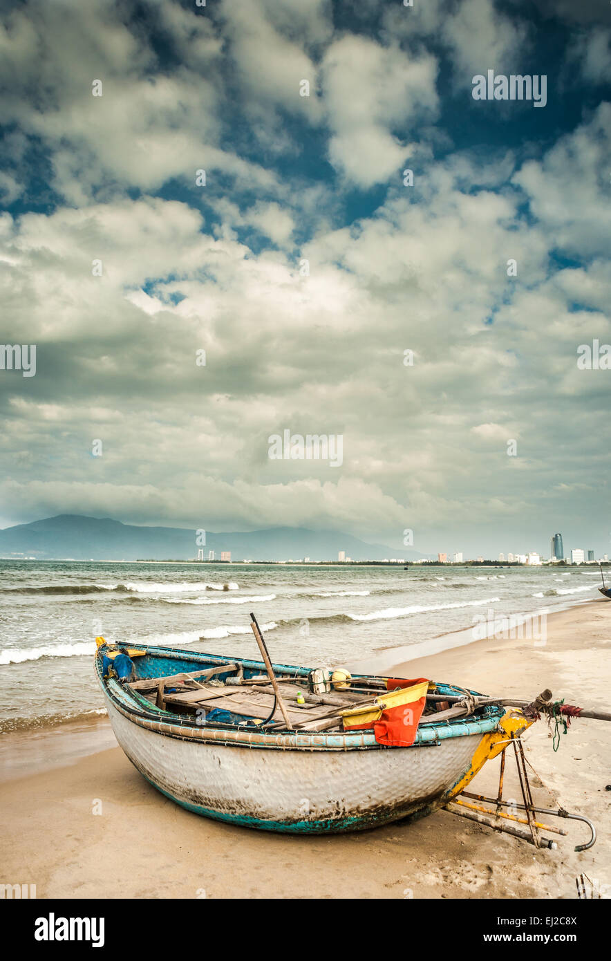 boats on the beach of Da Nang city, Vietnam Stock Photo - Alamy