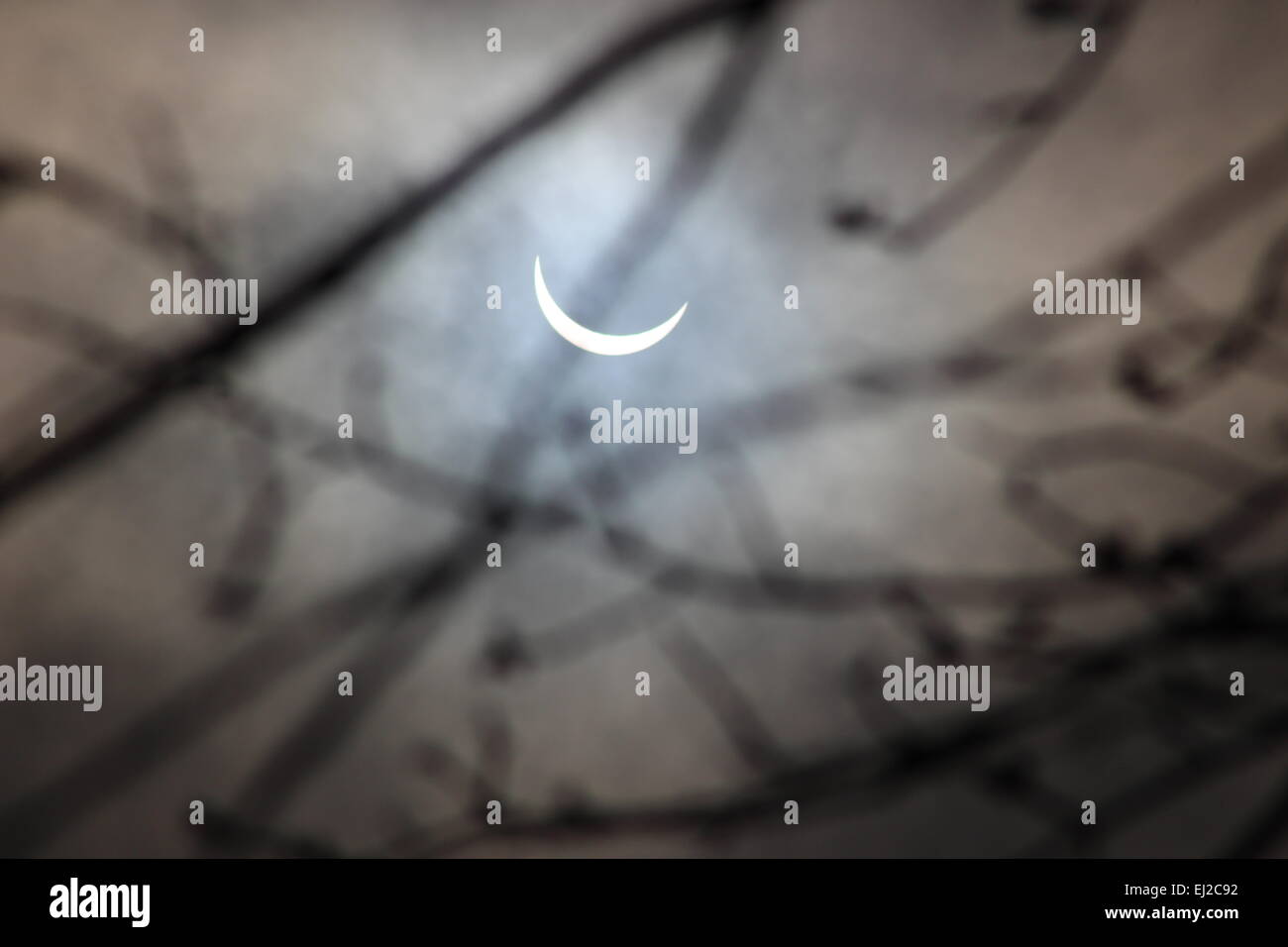 Partial Solar Eclipse in the UK, 20th March 2015 Stock Photo - Alamy