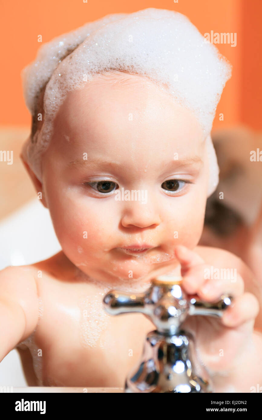 Family water bubble hi-res stock photography and images - Alamy