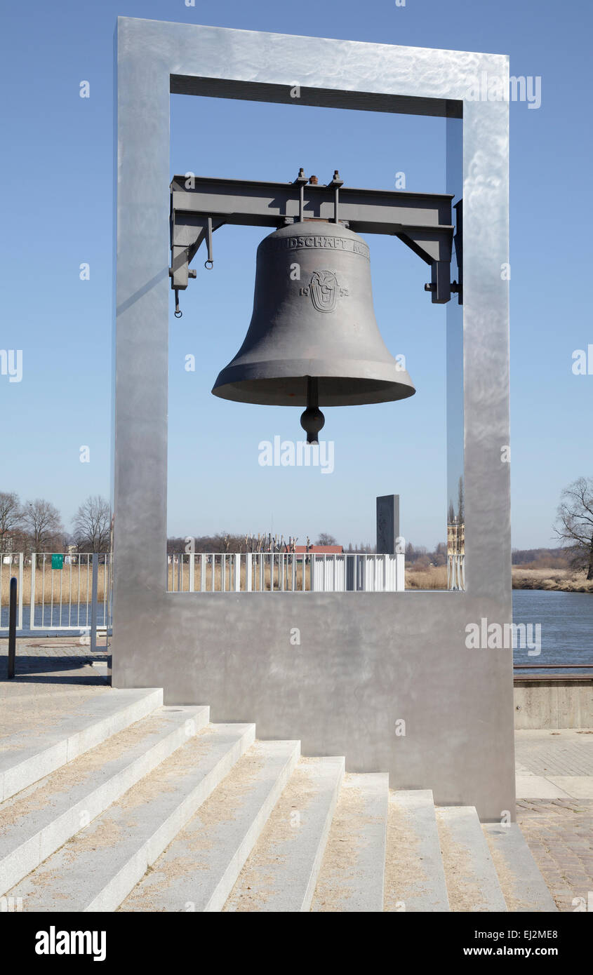 Peace bell hi-res stock photography and images - Alamy