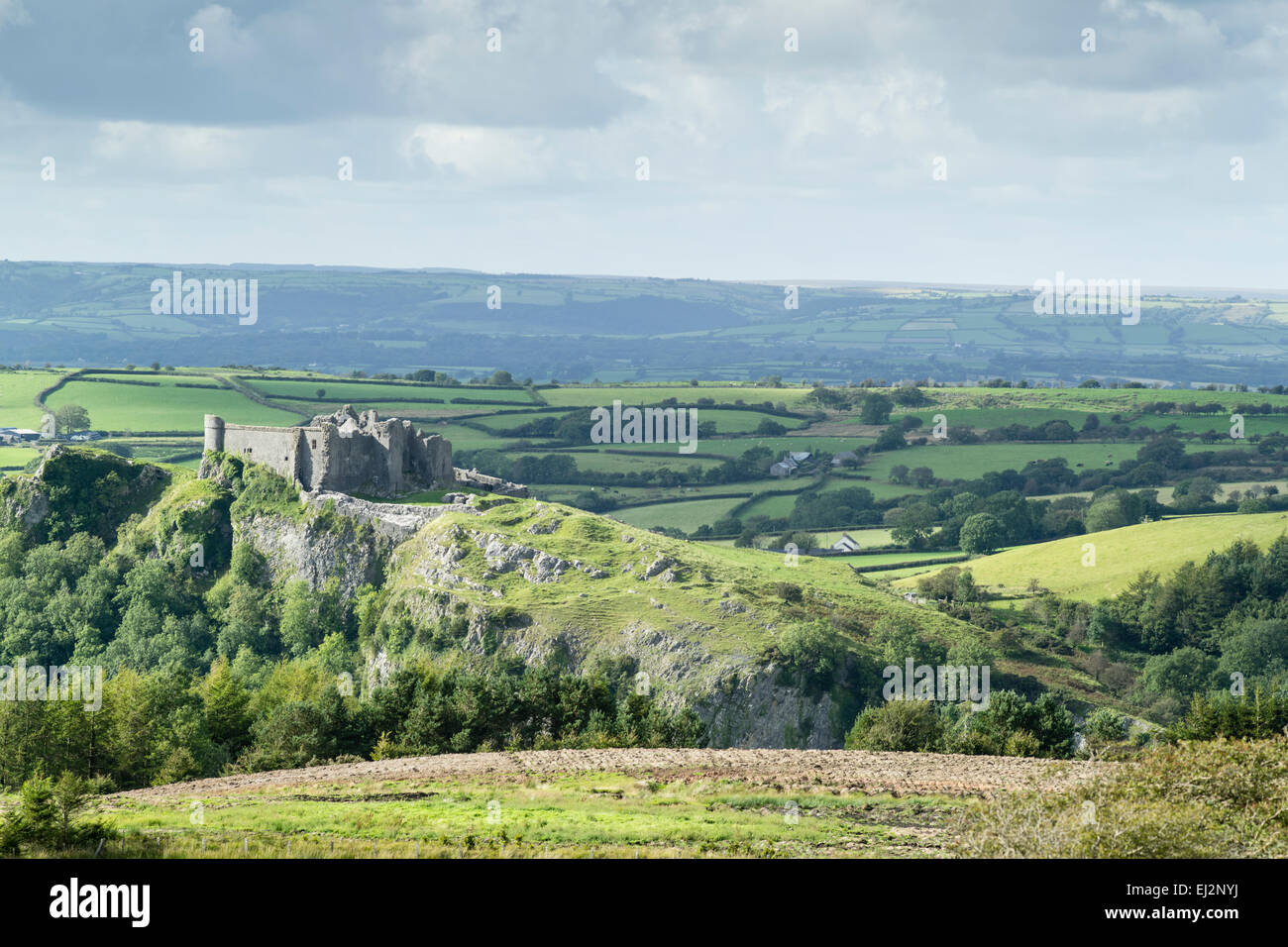 Castle Carreg Cennen, Wales Stock Photo - Alamy