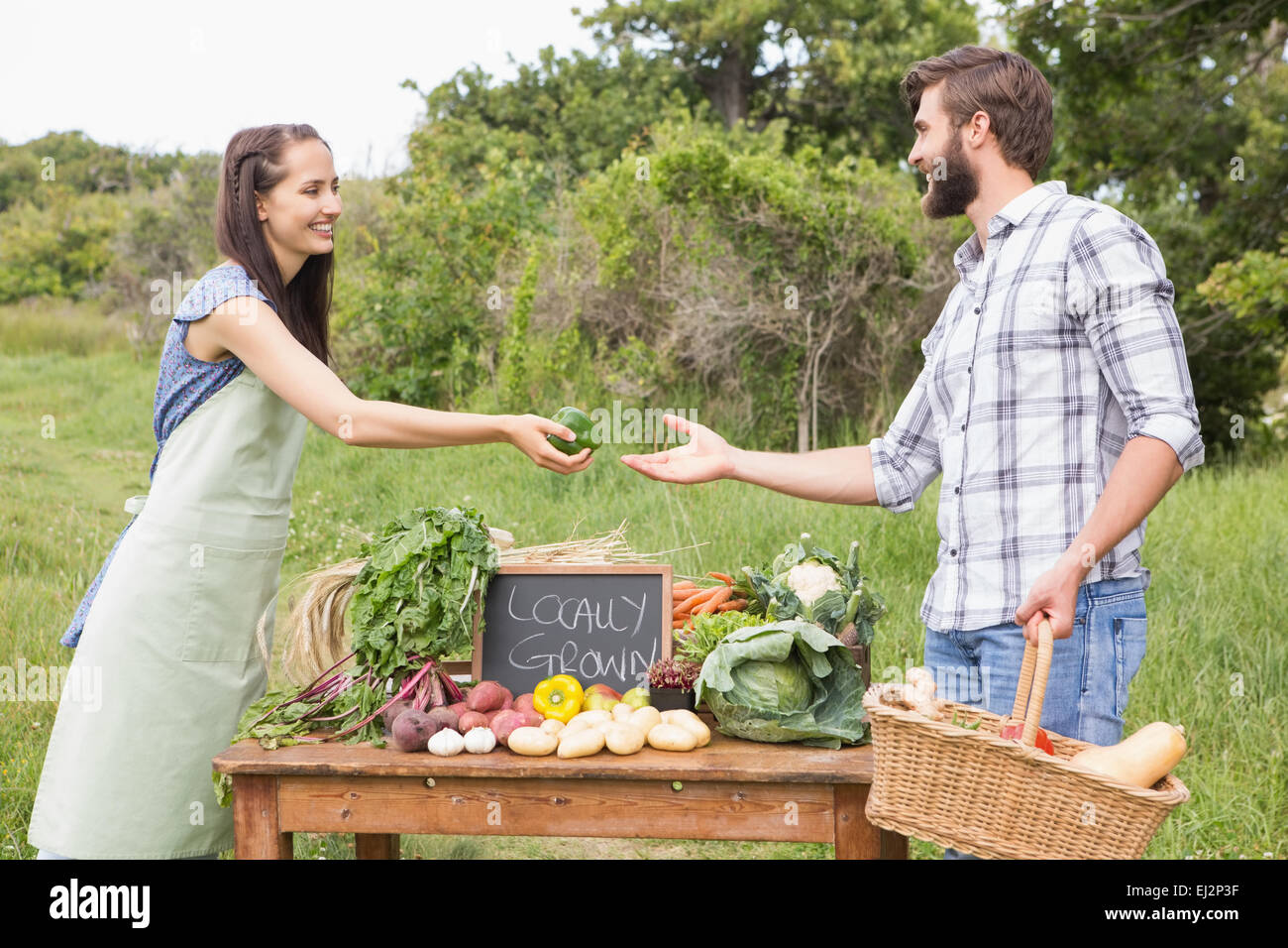 Woman market selling vegetables hi-res stock photography and images - Alamy