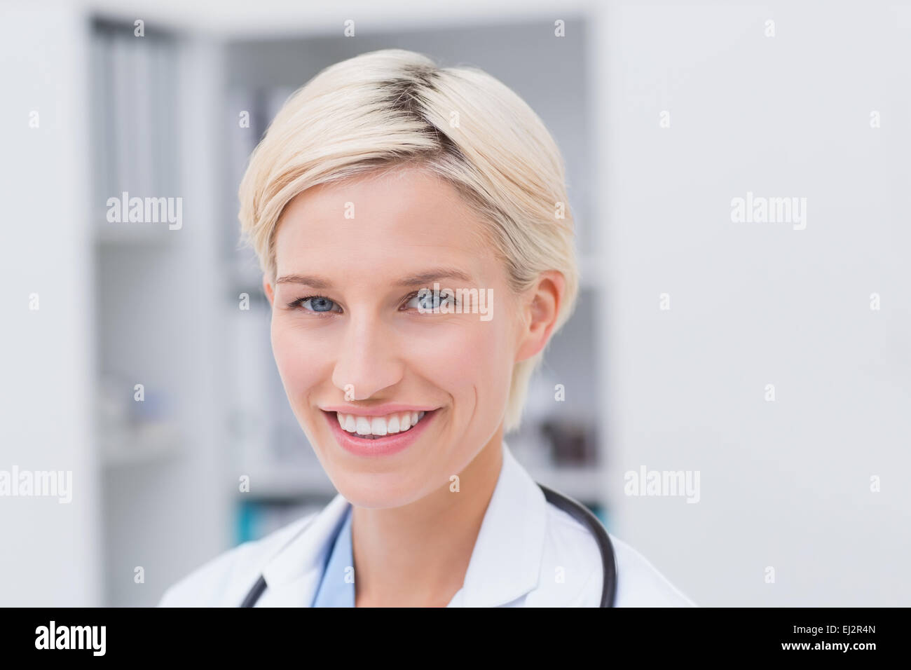 Confident doctor hi-res stock photography and images - Alamy