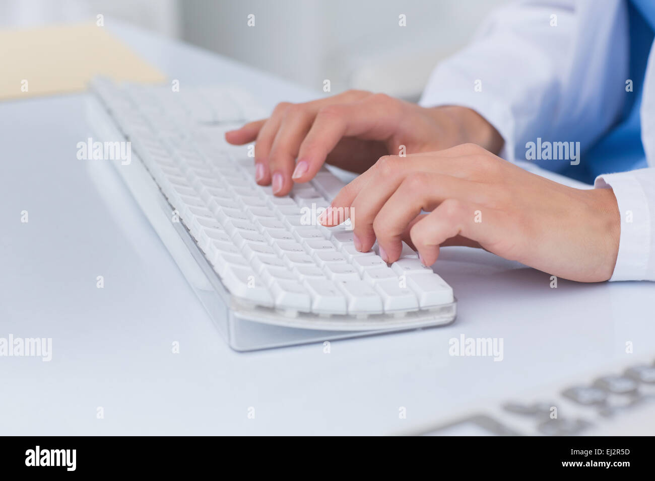 Computer keyboard and hands man hi-res stock photography and images - Alamy
