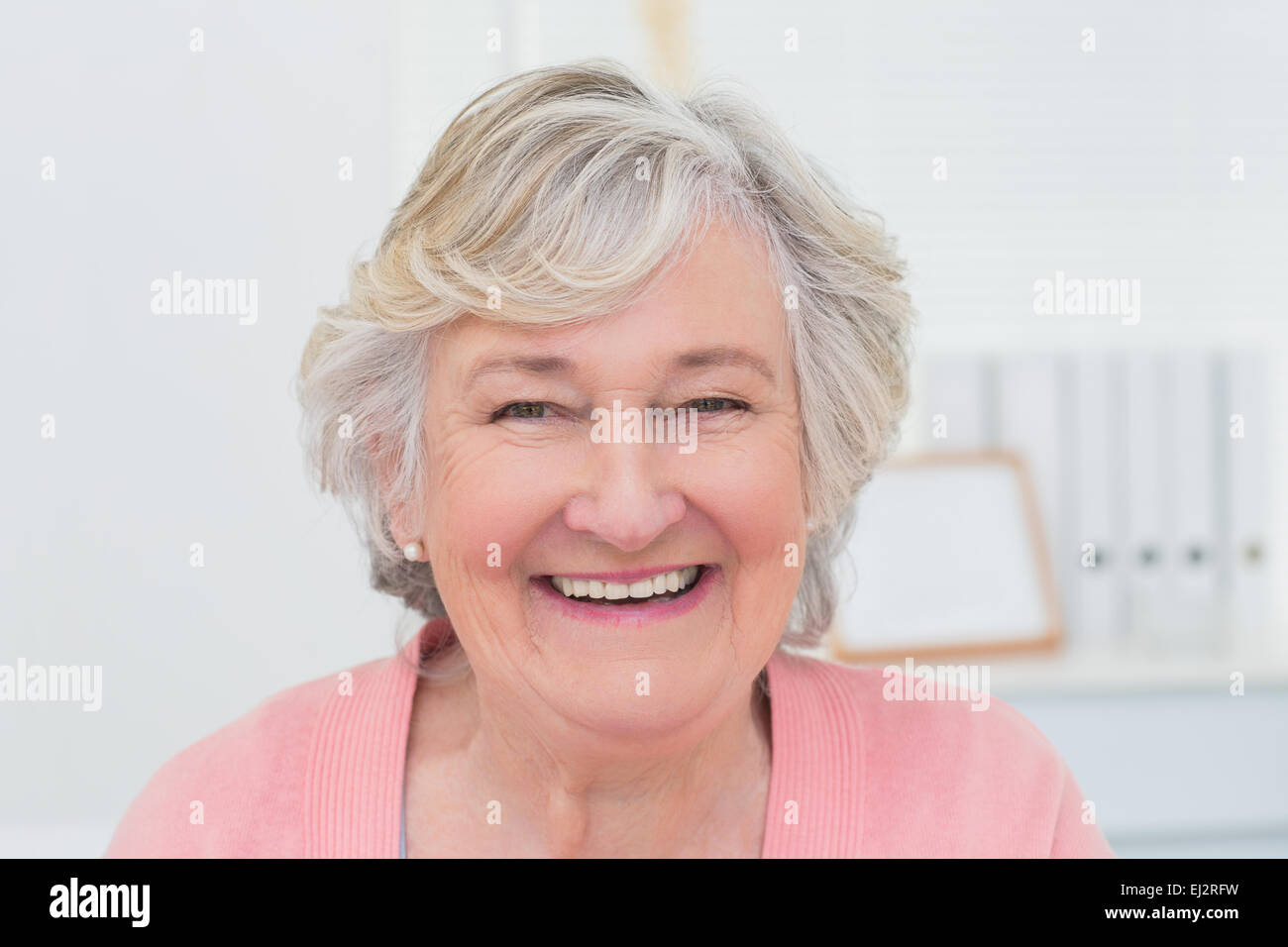 Happy patient in hospital hi-res stock photography and images - Alamy