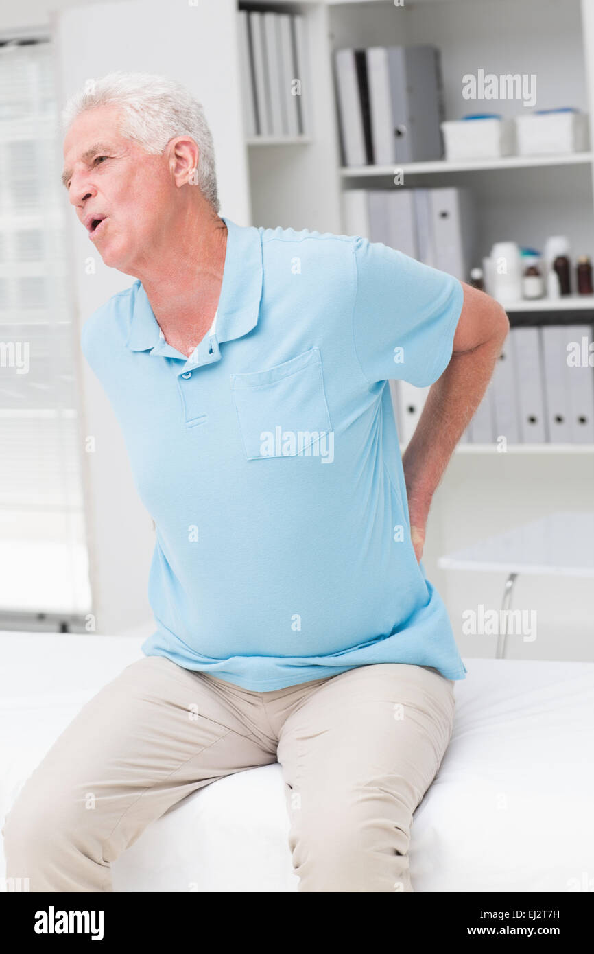 Hospital bed pain senior hi-res stock photography and images - Alamy