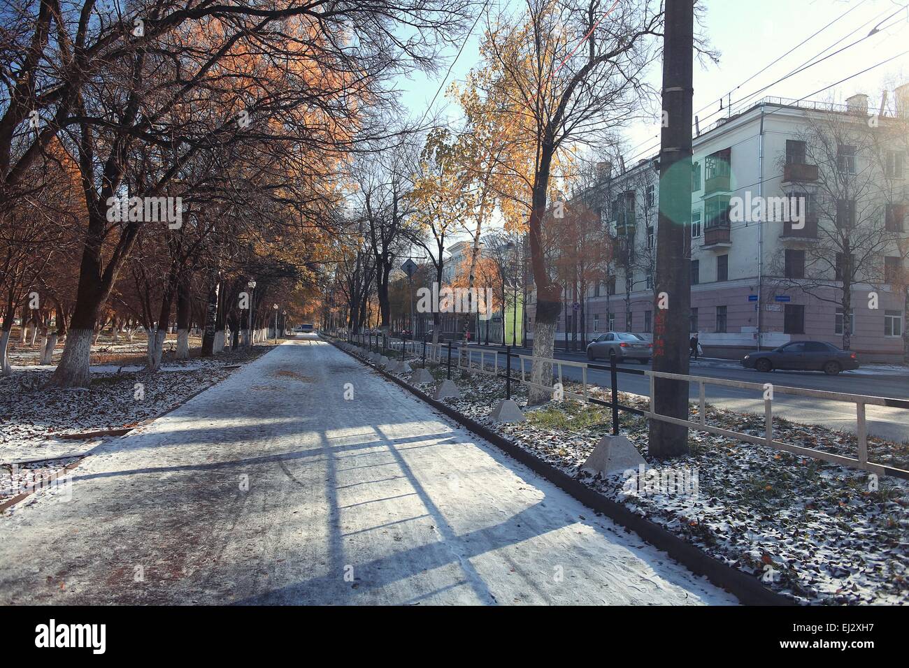 landscape park autumn trees snow forest Stock Photo - Alamy