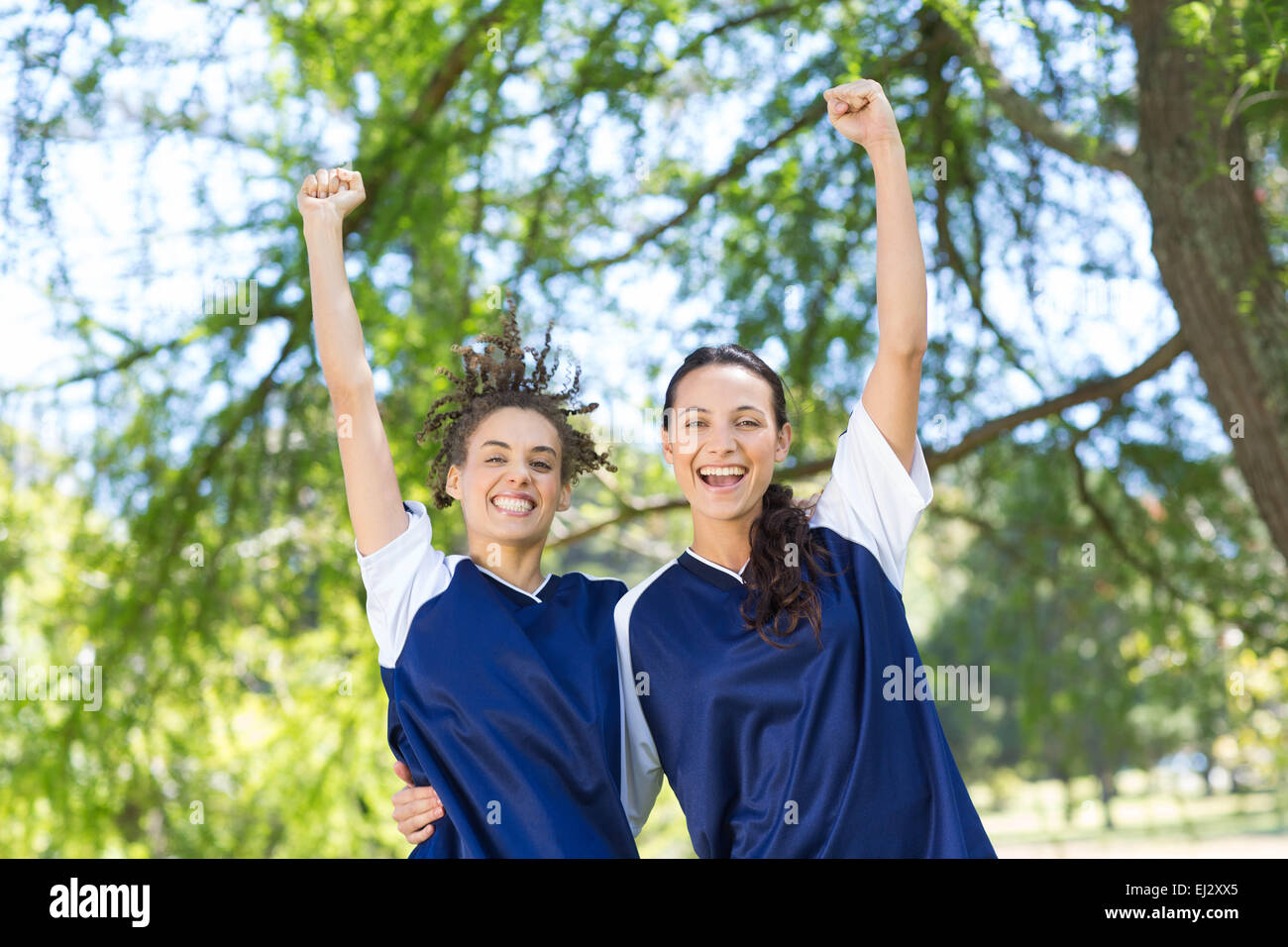 Soccer players cheering portrait hi-res stock photography and images ...