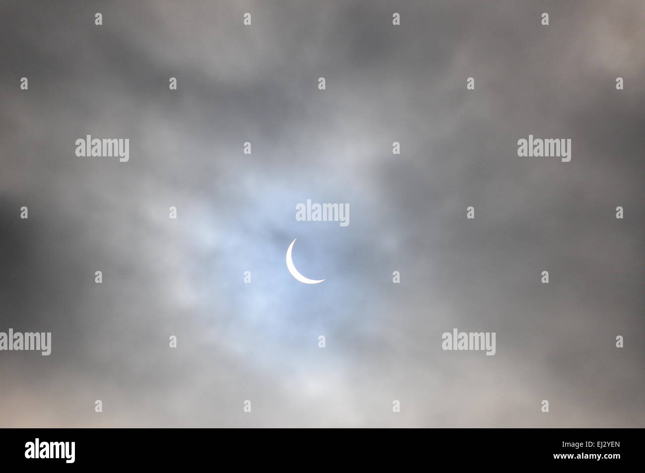 Partial solar eclipse scotland march 2015 hi-res stock photography and ...