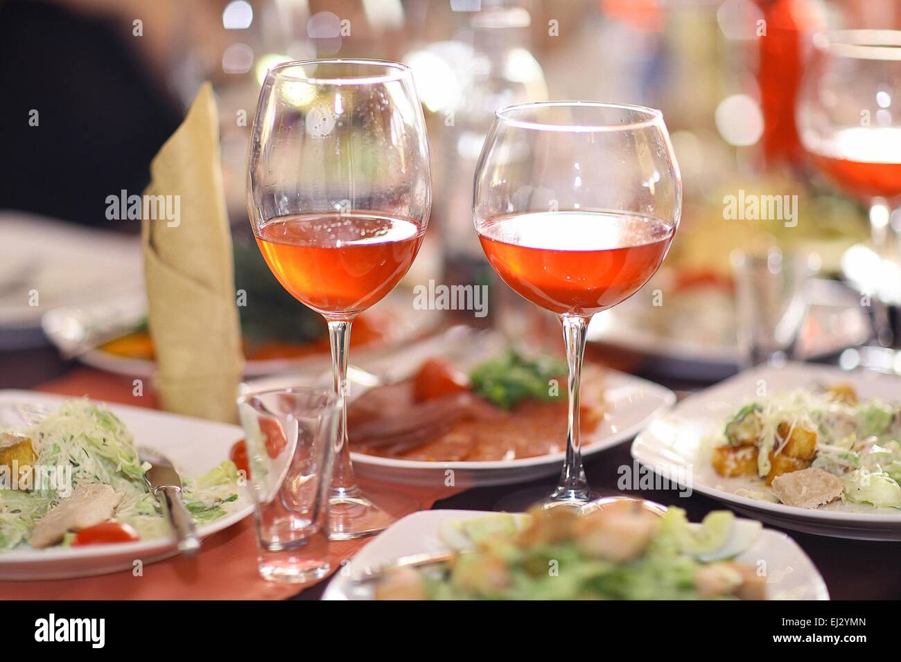 tableware, glass beakers in the restaurant Stock Photo - Alamy