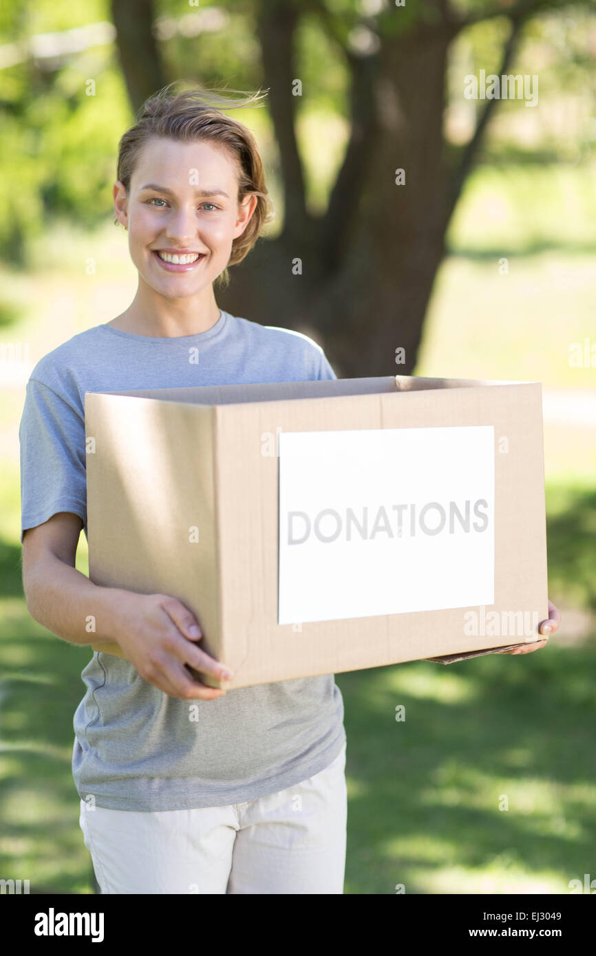 Volunteer woman box hi-res stock photography and images - Alamy