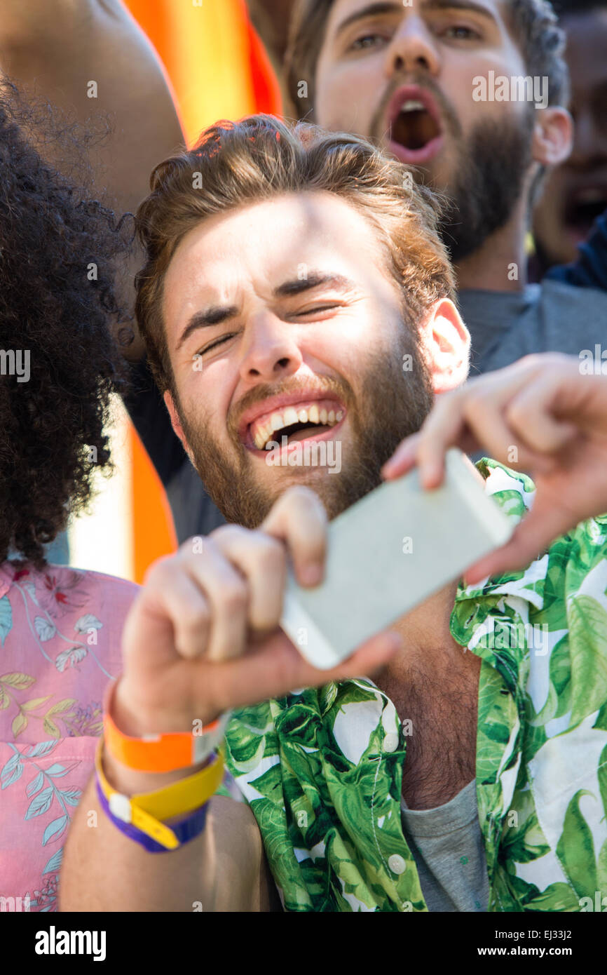 Taking selfie with fan hi-res stock photography and images - Alamy