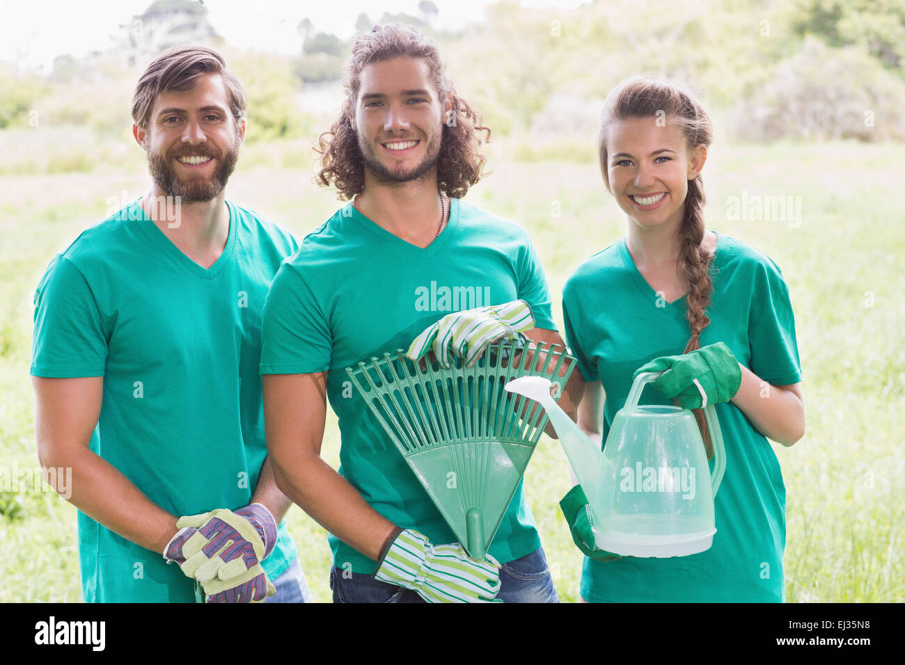 Happy friends gardening hi-res stock photography and images - Alamy