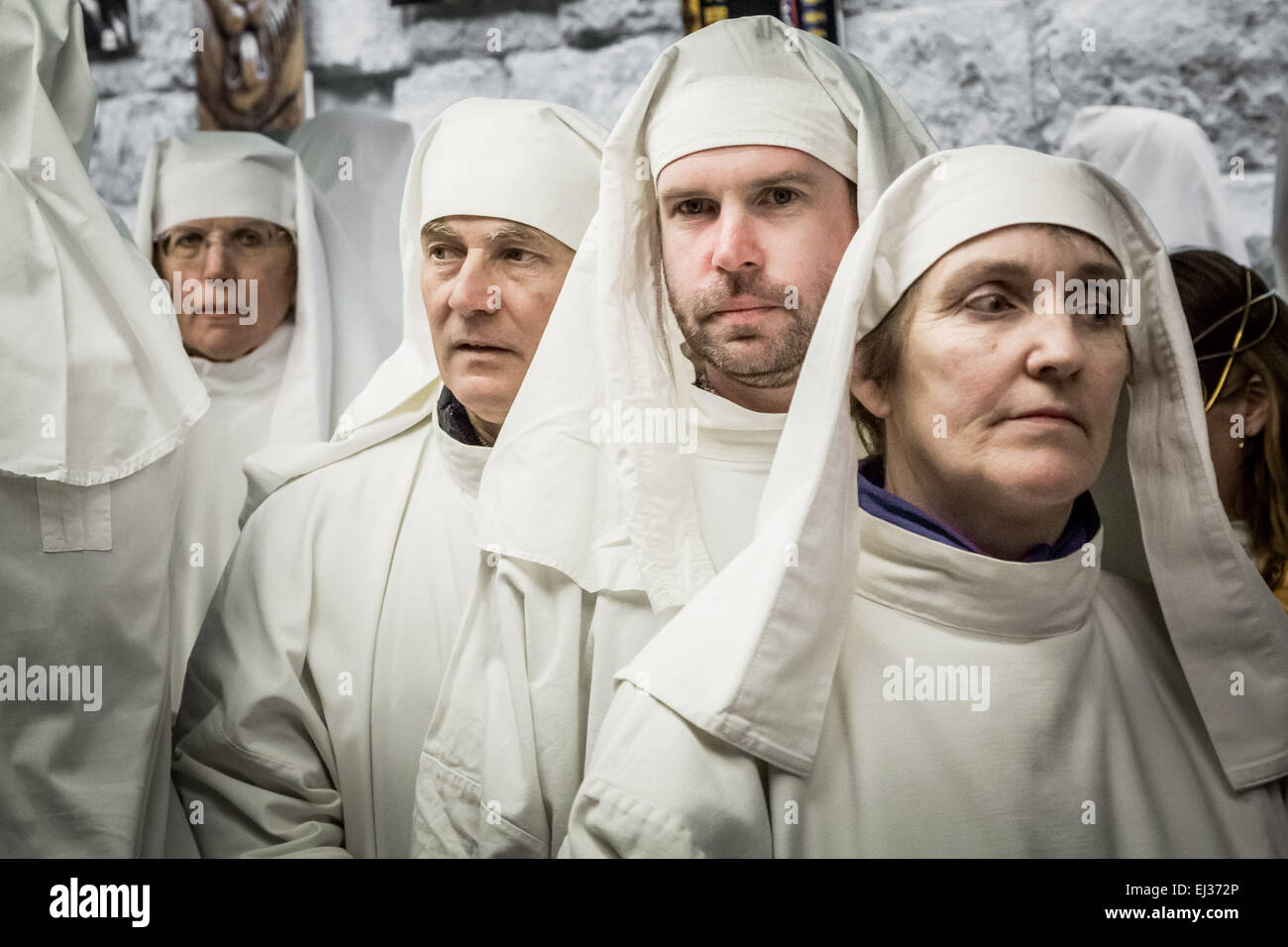 London, UK. 20th March, 2015. British Druid Order prepare for Spring ...