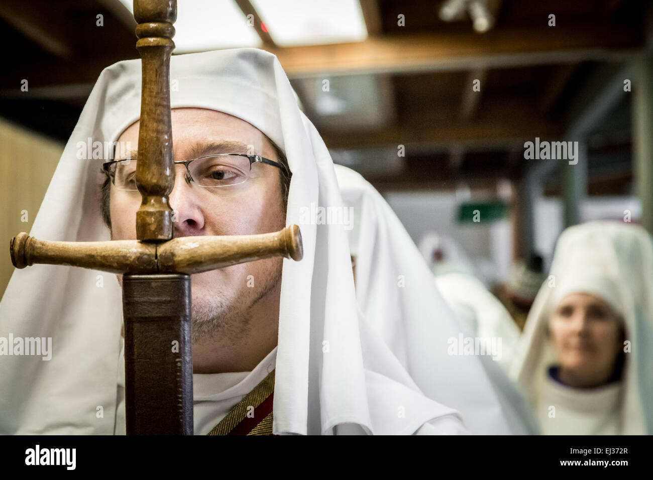 London, UK. 20th March, 2015. British Druid Order prepare for Spring ...