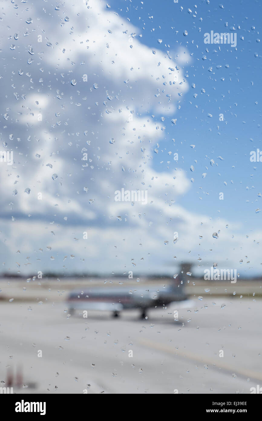 Monsoon rain approaching Albuquerque International Sunport ...