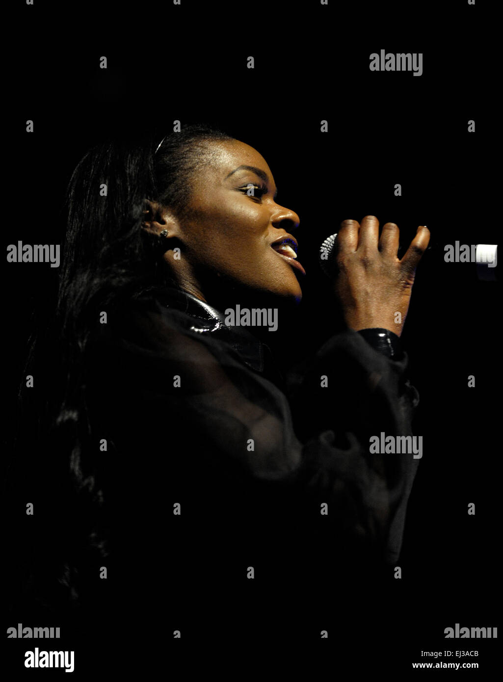 American rapper Azealia Banks performs in Glasgow Featuring: Azealia ...