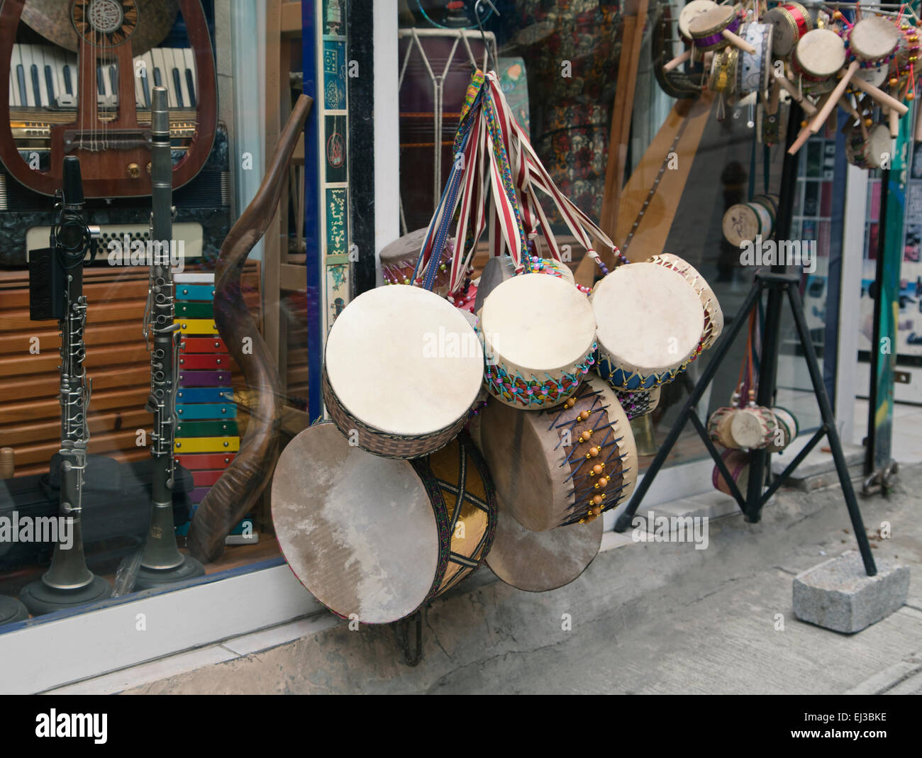 Turkish drums hi-res stock photography and images - Alamy