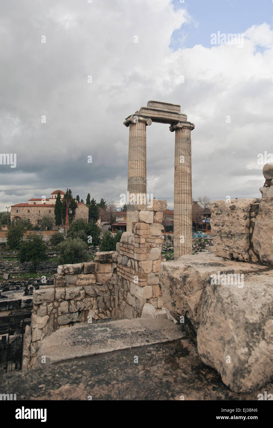 Ruins of ancient Apollo temple in Didyma, Turkey Stock Photo - Alamy