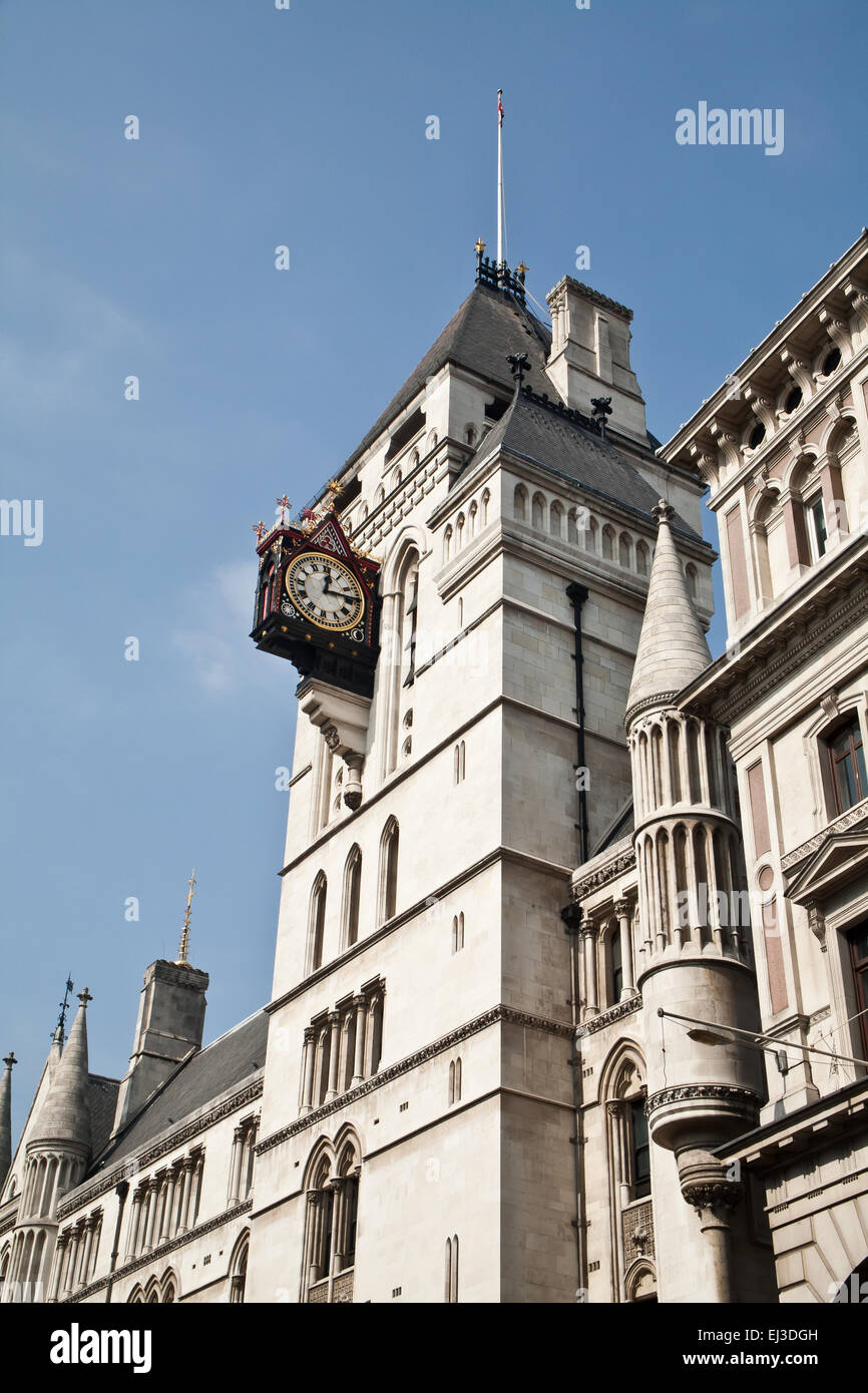 Royal courts of justice clock hi-res stock photography and images - Alamy