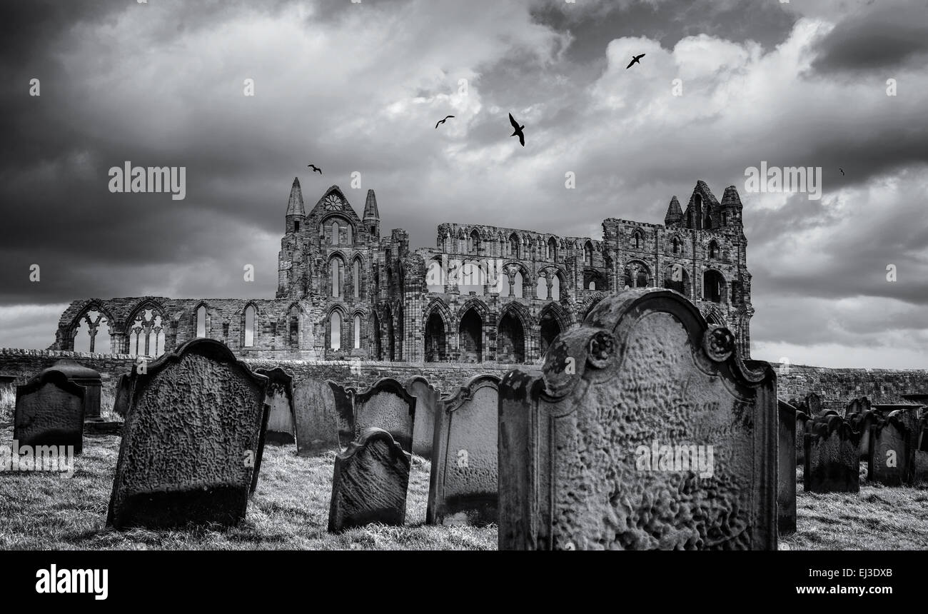 Whitby castle grave hi-res stock photography and images - Alamy