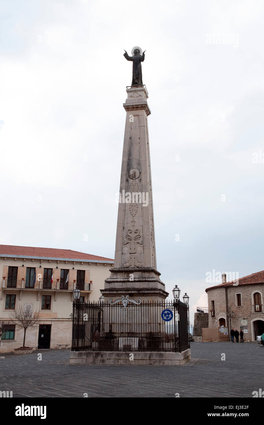 Teggiano hi-res stock photography and images - Alamy