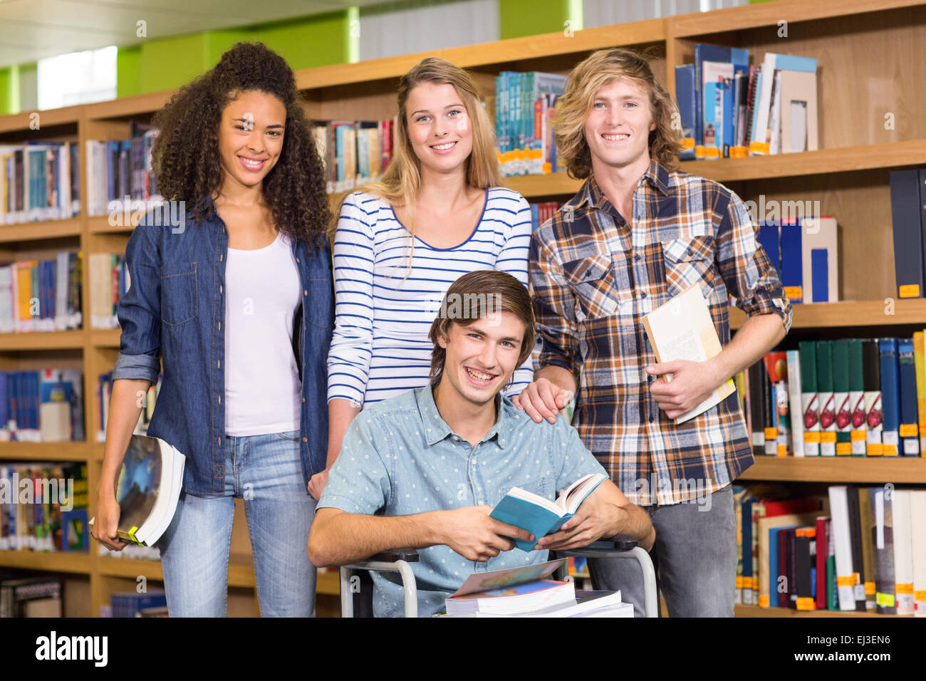 College students in library Stock Photo - Alamy