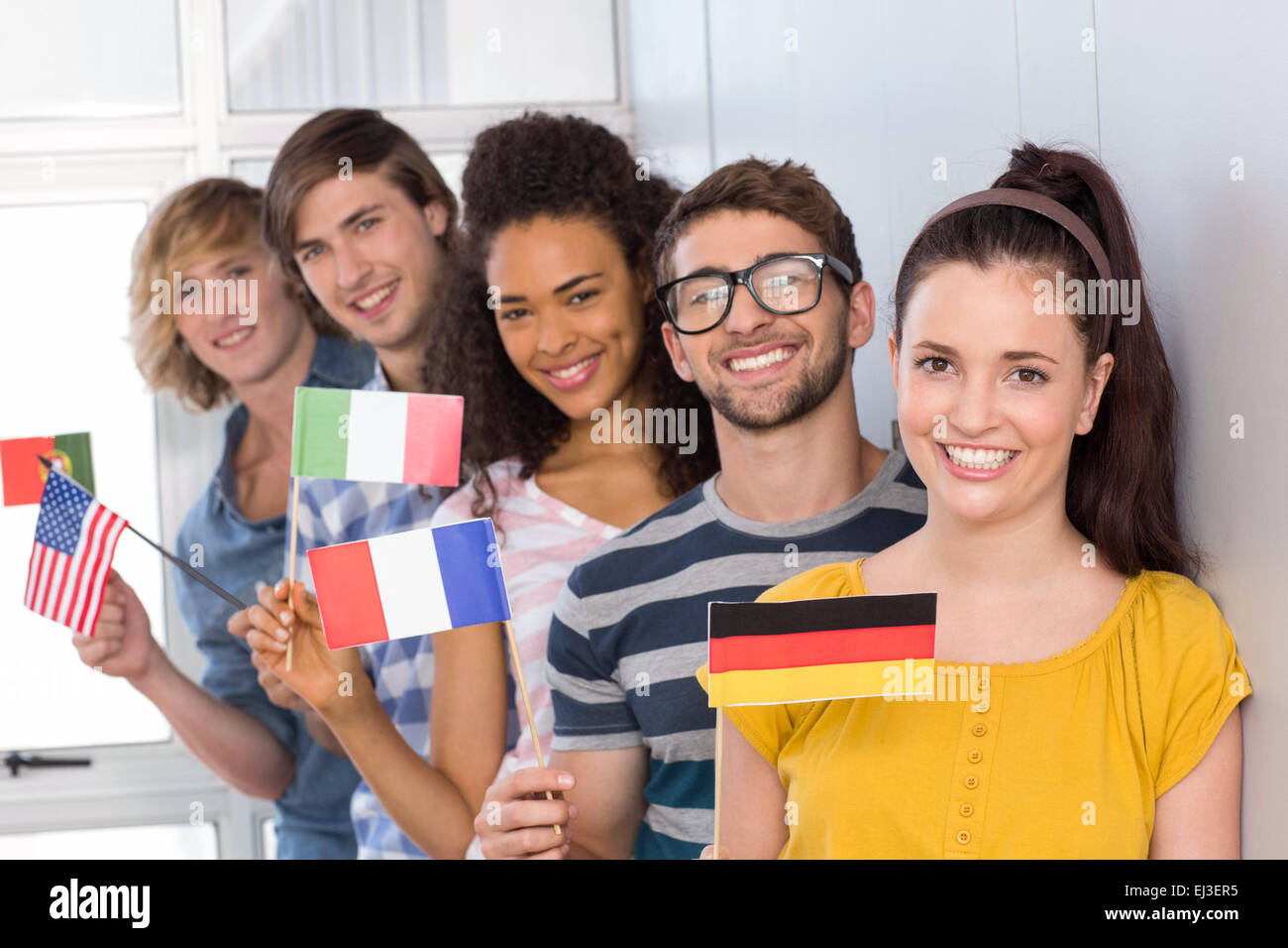 College flags hi-res stock photography and images - Alamy