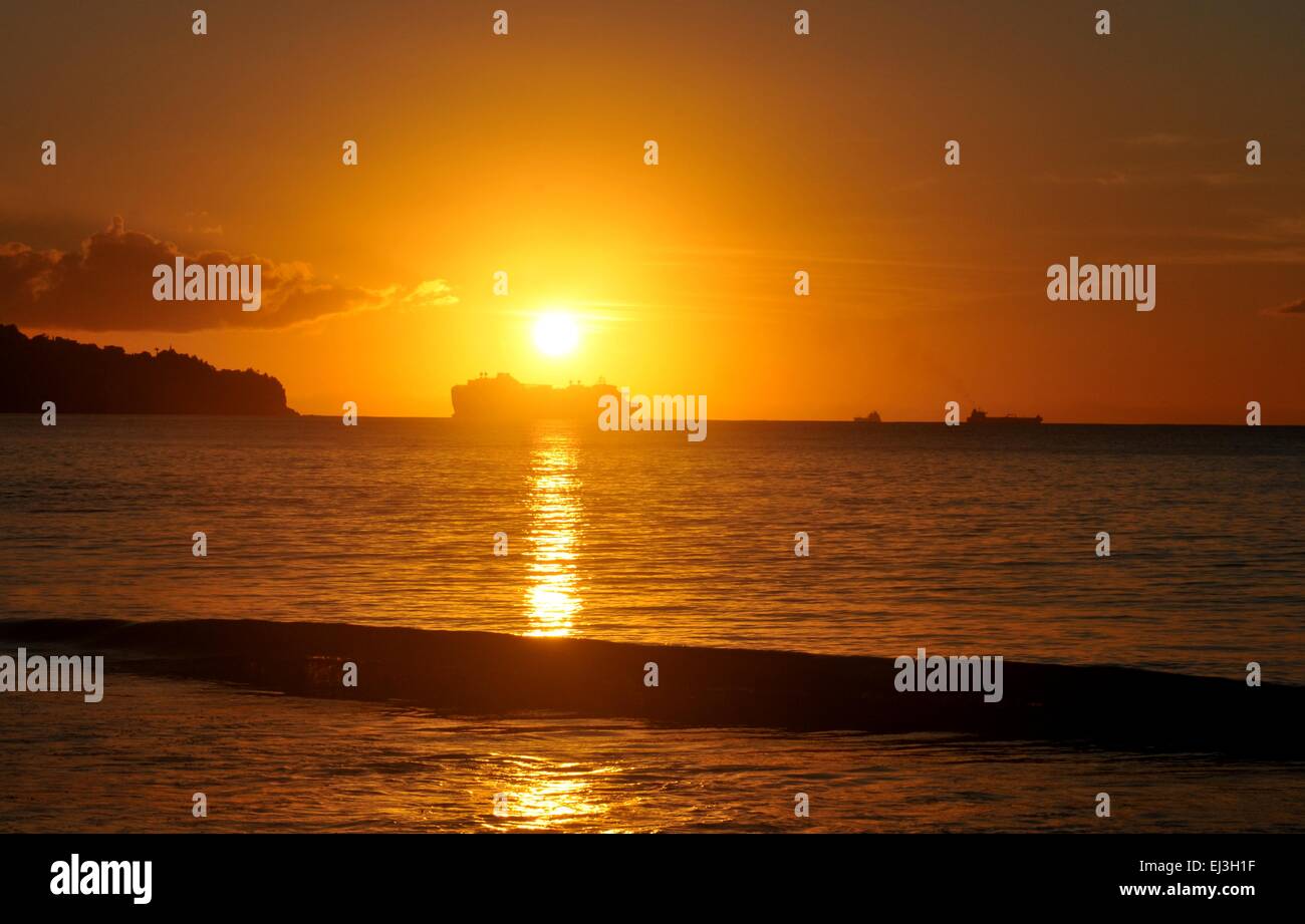 Jamaica sunset hi-res stock photography and images - Alamy