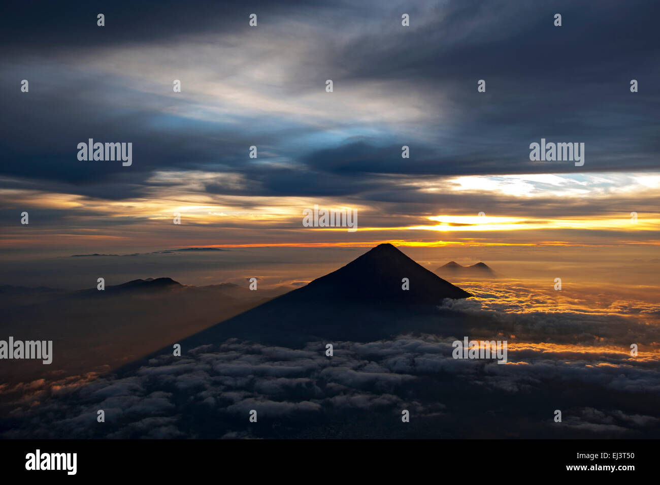 View of Agua Volcano from Acatenango Volcano, Guatemala Stock Photo - Alamy