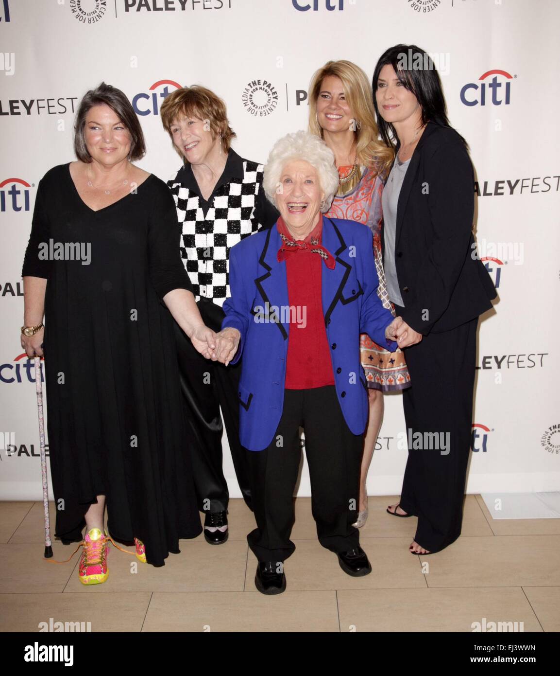 Mindy cohn facts of life hi-res stock photography and images - Alamy