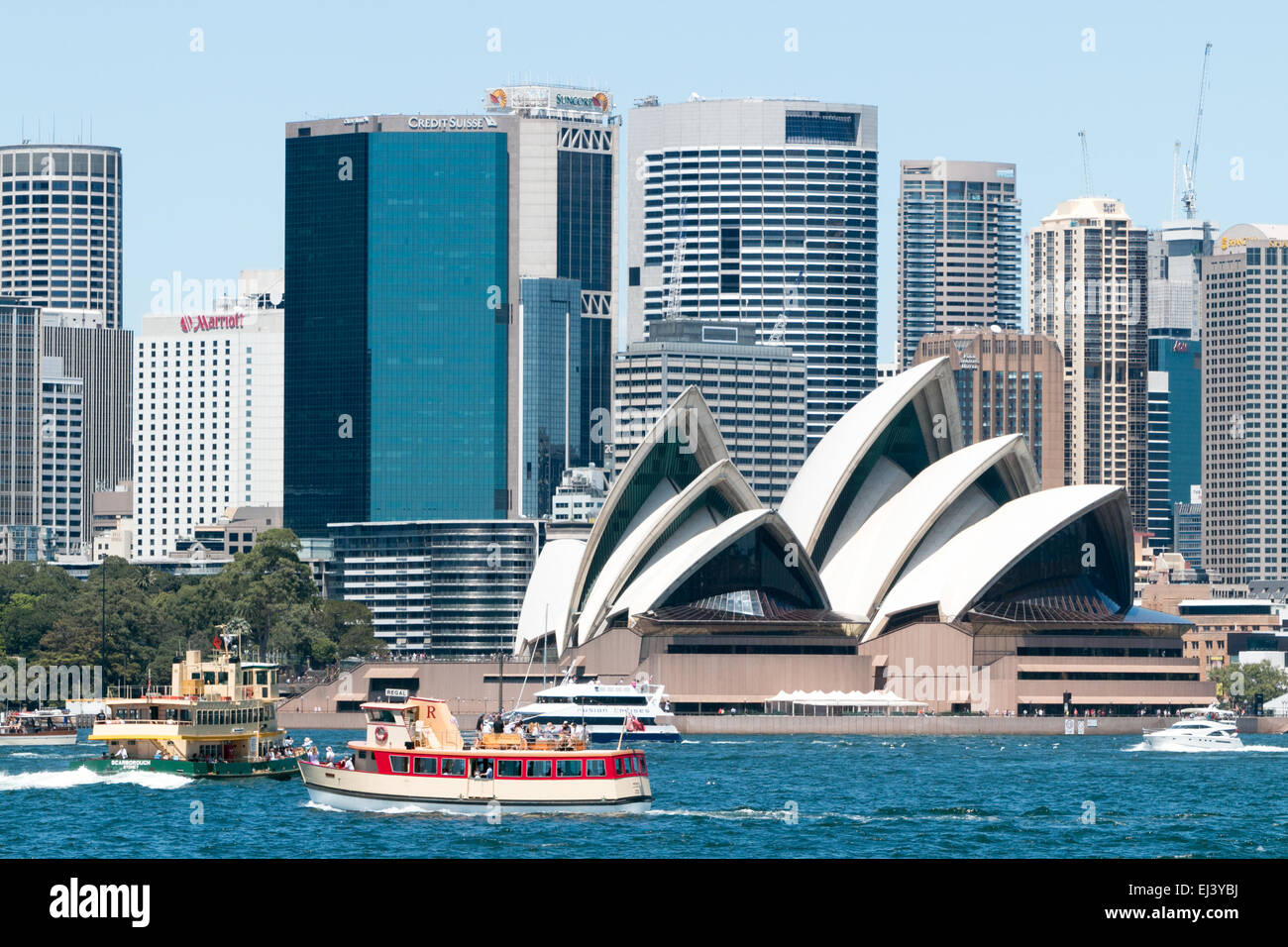 sydney opera house and city centre office buildings skyscrapers ...