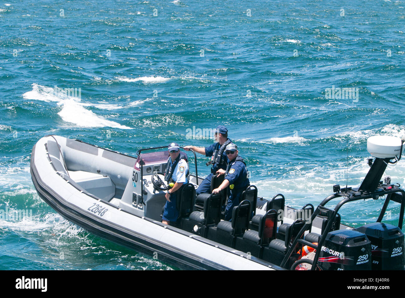 Nsw police patrol boat hi-res stock photography and images - Alamy