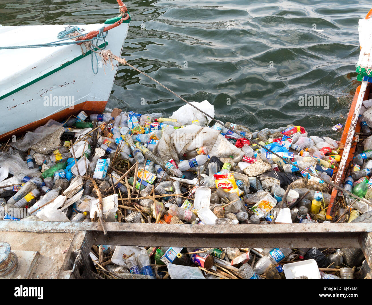 Water pollution africa hi-res stock photography and images - Alamy