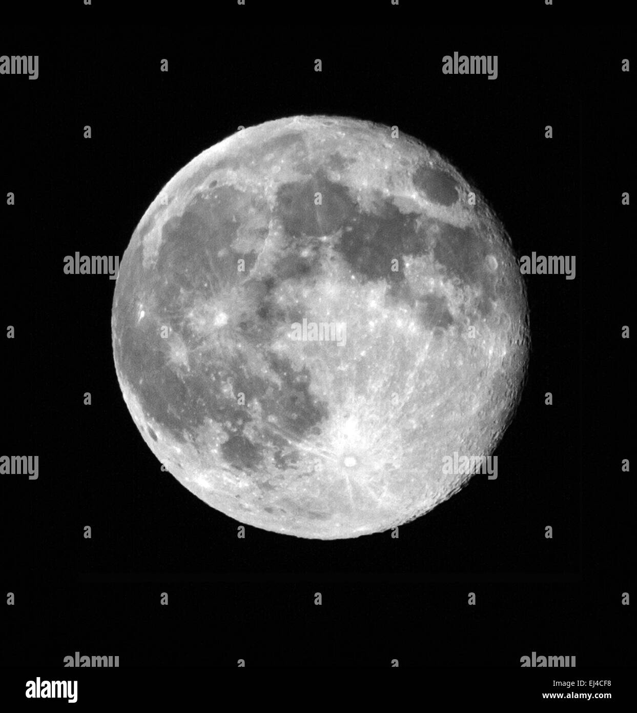 Moonlight night sky in Black and White Stock Photos & Images - Alamy