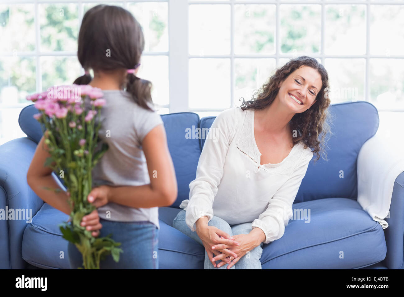 Cute child flowers hi-res stock photography and images - Alamy