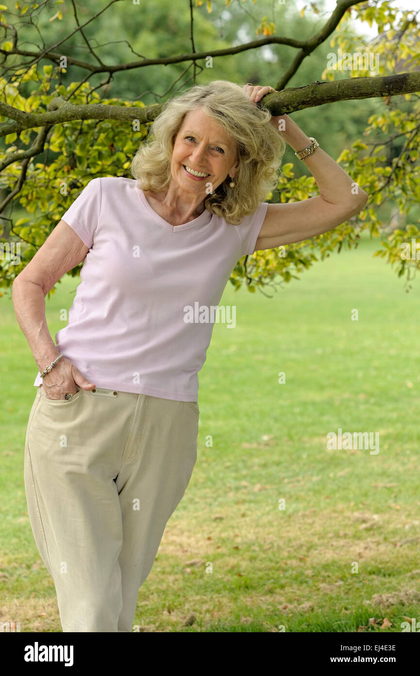 Leaning to walk hi-res stock photography and images - Alamy